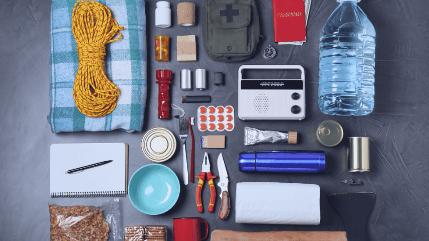 Road Trip Emergency Kit: Essential Items for Safe Travels